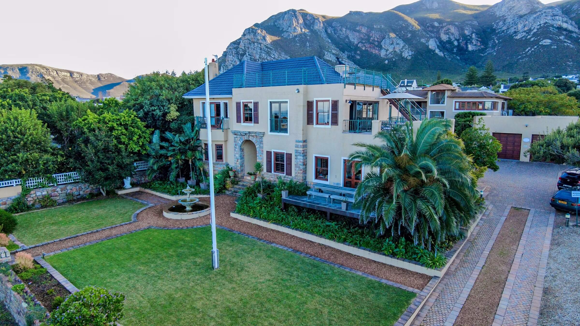 Lavender Manor Guest Lodge - SA Hikes