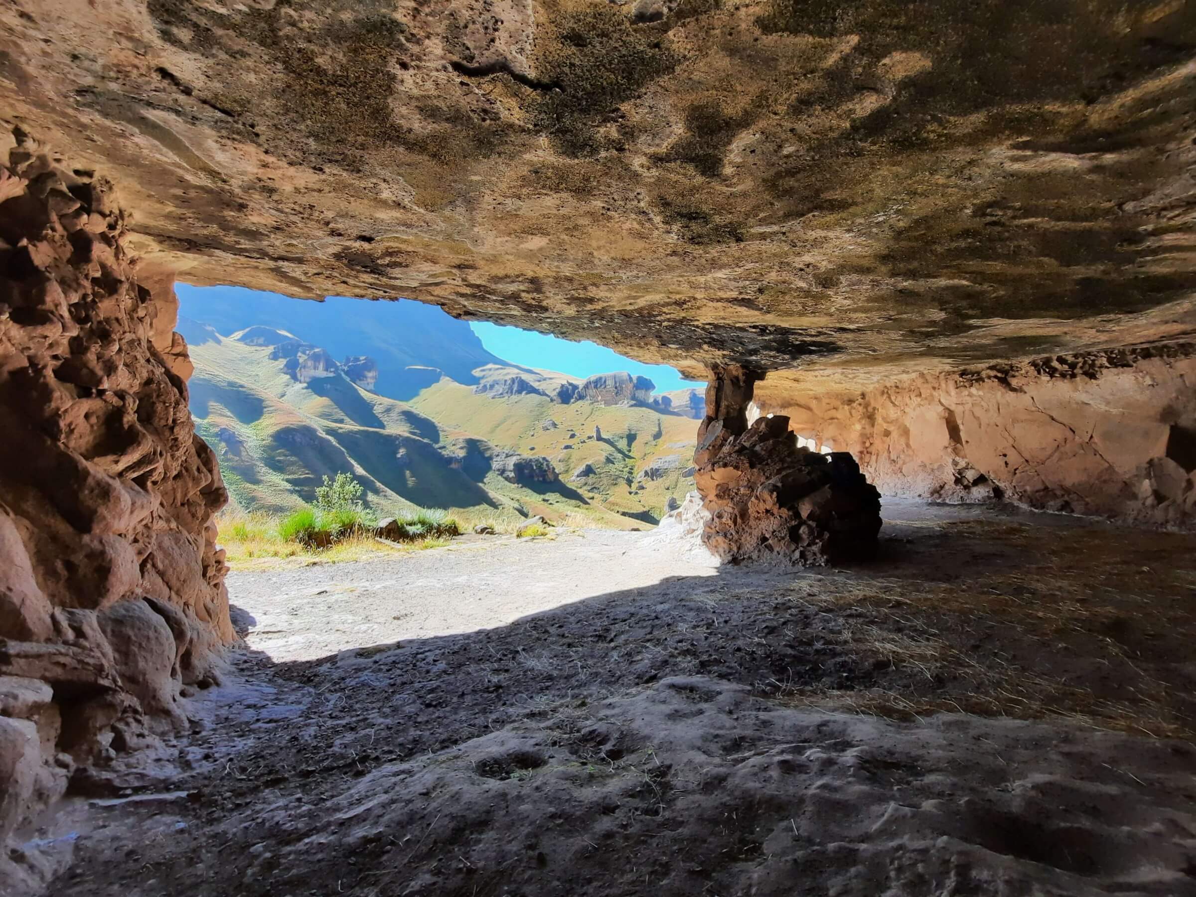Pillar Cave Hike - SA Hikes